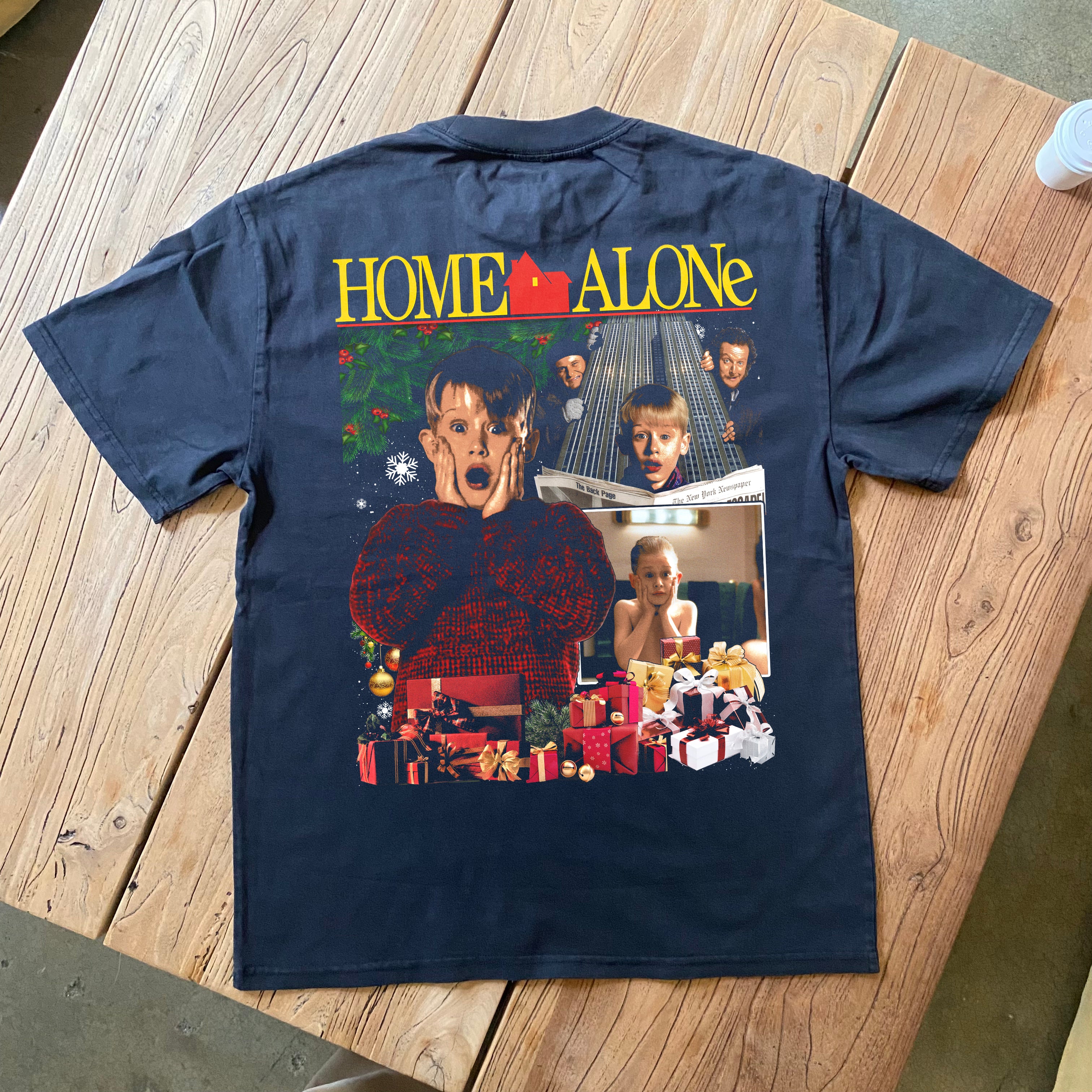 HOME ALONE HEAVYWEIGHT BLACK T-SHIRT – AOCTW