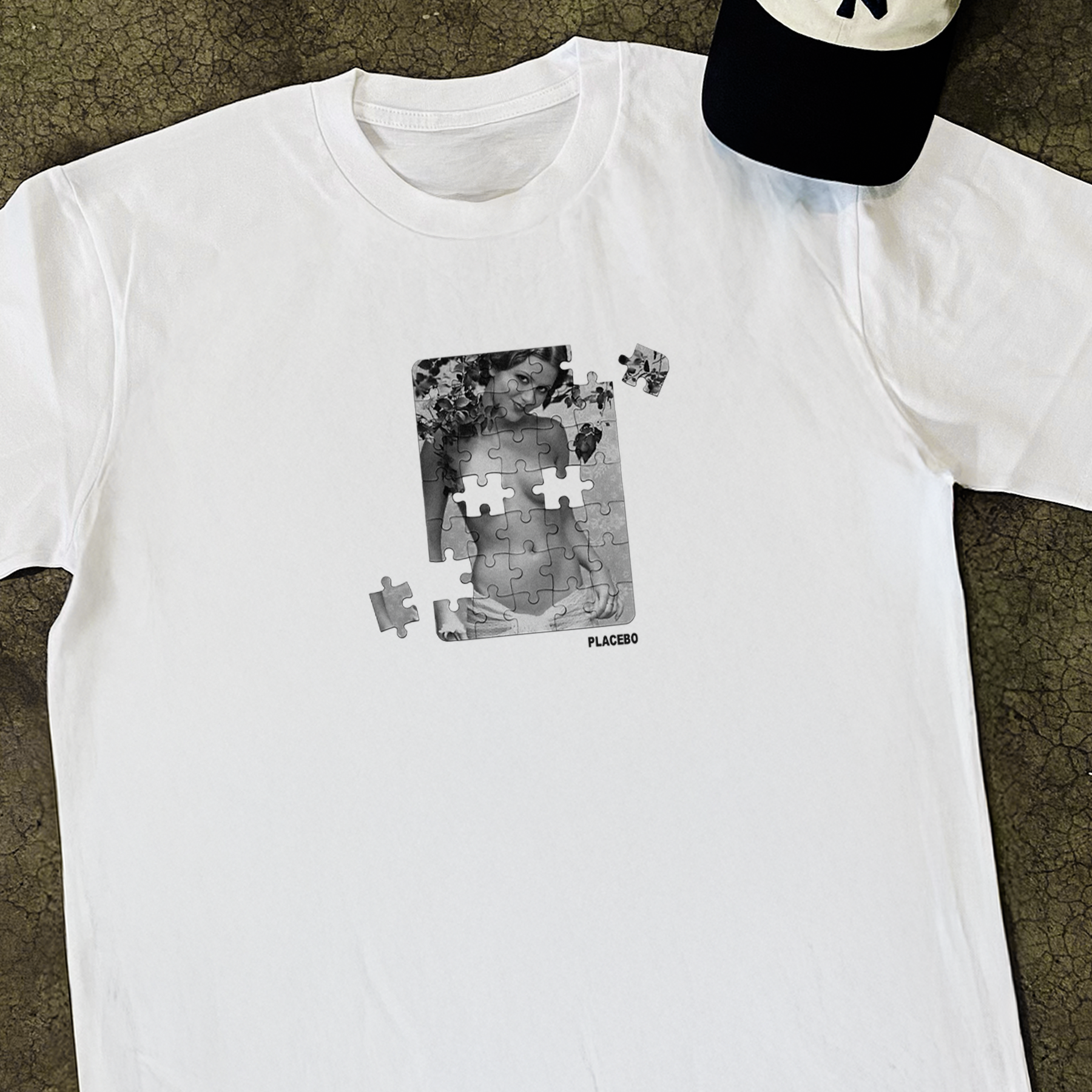 Placebo 'Puzzle' Classic White T-Shirt – AOCTW